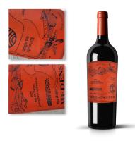 China Custom Wine Bottle Labels with Gold Foil Stamping - 500pcs MOQ, 5-7 Day Production, Waterproof PU Leather for sale