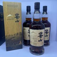 China Custom Handmade Rough Edge Whisky Labels - 500pcs MOQ with 5-7 Day Delivery for Premium Bottle Branding for sale