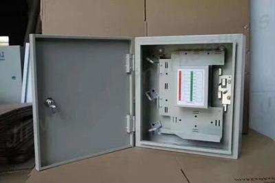 China Matt White FTTH Distribution Box Telephone Port 2 In 6 Out Weatherproof for sale