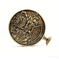 China Dual-Sided 3D Epic Dragon/Battle Relief Metal Dice Spinner with Press-to-Spin Mechanism and Zinc Alloy Construction for sale