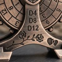 China Solid Zinc Alloy Dice Wheel with Silent Bearing and Vintage Rose Carved Design for DND TRPG Games for sale