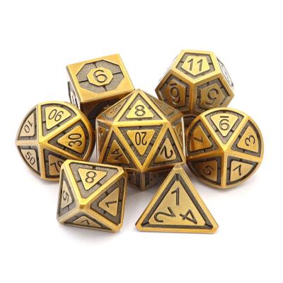 China Zinc Alloy Metal Dice Set for DND Games with Custom Logo and Scratch Resistant Finish for sale
