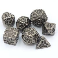 China Zinc Alloy Metal Dice with Electroplating Finish and Customized Logo for Role-Playing Games for sale