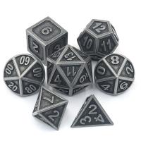 China Customized Color Zinc Alloy Metal Dice with Soft Hand Feeling for DND and RPG Games for sale