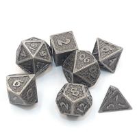 China Wholesale 7-Piece Zinc Alloy Polyhedral DND Dice Set with Customized Logo for sale