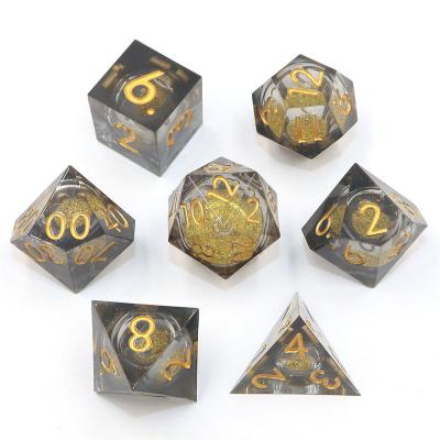 China Wholesale Custom Colors 14-20mm Size Polyhedron Design Resin Dice for DND Games for sale