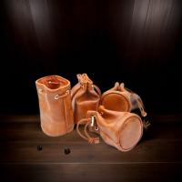 China Large Custom Logo Cowhide Dice Bag 7.5*11cm Portable DnD Dice Cup for Dungeons and Dragons for sale