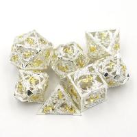 China Custom Copper Metal Hollow Dice Set with 14mm-20mm Side and Customized Color for DND Games for sale