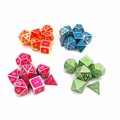 China Custom Metal Glitter Dice Set for DND - Zinc Alloy 7-Dice Polyhedral Set in Customized Colors for sale