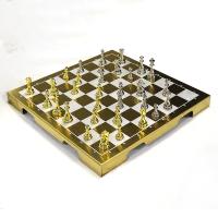 China Premium Custom Zinc Alloy Chess Set with Luxury Design and Customizable Logo for Chess Game Competition for sale