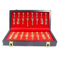 China Wholesale Customized Logo Zinc-Alloy Foldable Chess Set Metal Chessboard for sale