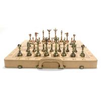 China Luxury Foldable Metal Chess Set with Customized Logo and Zinc Alloy Pieces for sale