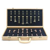 China Luxury Foldable Metal Chess Set with Customized Logo and Zinc Alloy Pieces for sale