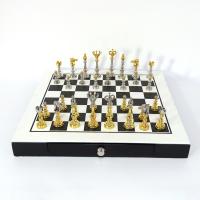 China Custom Luxury Gold Silver Gradient Metal Chess Set with Custom Size and Customized Logo in Zinc-Alloy Material for sale