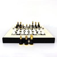 China Luxury Zinc Alloy Chess Set with Custom Size and Customized Logo for Chess Game for sale