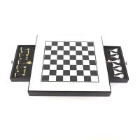 China Luxury Zinc Alloy Chess Set with Custom Size and Customized Logo for Chess Game for sale