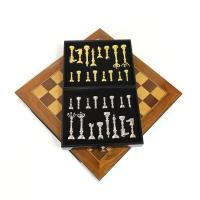China Modern Zinc-Alloy Chess Set with 50*50*5.5cm Board and Customized Logo for Portable Chess Games for sale