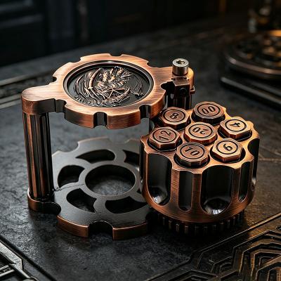 China Rotatable Revolver Cylinder Metal Polyhedral Dice Set with Antique Copper Zinc Alloy and Bullet-Shaped RPG Game Dice for sale