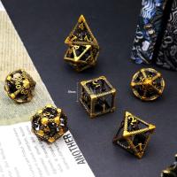 China Lightweight Archaize Dice with Engraved Numbers and Antique Gold Finish for Tabletop RPGs for sale