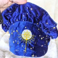 China Embroidered Logo Dice Bag Holds Up To 50 Standard Dice Lightweight And Compact Gaming Dice Container for sale