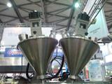 China Dual Pouchs Powder Filling Machine Flat Type 60-80bags/Min Speed for sale