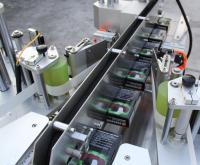 China Plastic Bottle Labeling Machine for sale