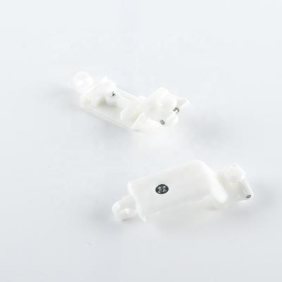 China Plastic Wand Control Panel Track Blind Carriers with 1 Screw Durable White 10000pcs for sale