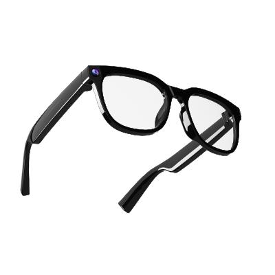 China Multilingual AI Powered Smart Translator Glasses Hands Free Wearable For Business Travel Conference for sale