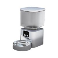 China Scheduled Smart Automatic Pet Feeder , APP Control Cat Food Auto Feeder With Camera for sale