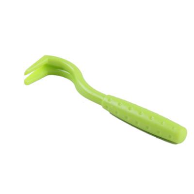 China Chemical Free Quick Detection Pet Tick Remover Hook Vet Recommended SGS Tested for sale