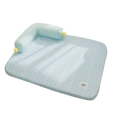 China OEM Waterproof Pet Smart Beds UV Protection Portable Design Multi Zone Heating for sale