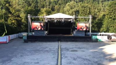 China Outdoor LED Video Wall P2.84 Rental Screen 500x500mm Seamless Splicing Stage Background for sale