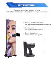 China 1000cd/m2 Brightness P2.5 LED Display Screen Panel for Shopping Mall Advertising for sale