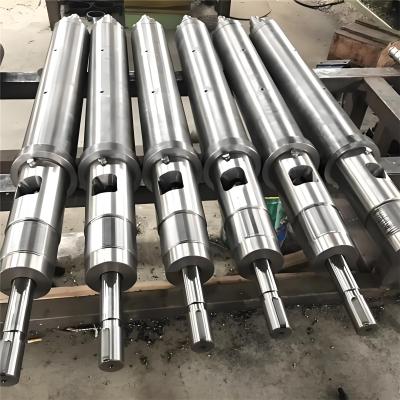 China Nitrided Injection Molding Screw Barrel Custom Size Plastic Machine Parts for sale