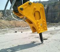 China Silence Type Hydraulic Breaker Hammer 4-7 Ton Mini Excavator Spare Parts 68mm Chisel for sale