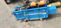 China Mechanical Demolition Concrete Excavator Breaker Hammer 18 - 26 ton for sale