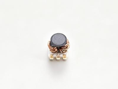 China JY-MABACT0018 Balun Transformer 5-200 MHz 1:4:1 50 Ohm Surface Mount RoHS Compliant for sale