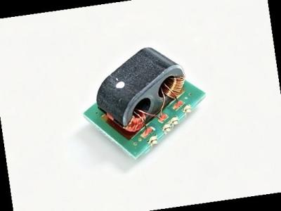 China JY-MABA-011131 Balun Transformer 10-6000 MHz 1:2:1 50 Ohm Surface Mount RoHS Compliant for sale