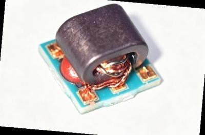 China JY-SYTX1-52HP-15W+ Balun Transformer 20-520 MHz 1:1 50 Ohm Surface Mount RoHS Compliant for sale