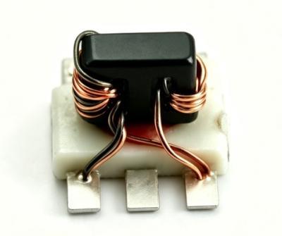 China JY-MABA-010655-CF1A40 Balun Transformer 1-100 MHz 1:1:1 50 Ohm Surface Mount RoHS Compliant for sale