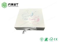 China Custom Luxury Rigid Paperboard Gift Box with Magnetic Lid 250gsm for sale