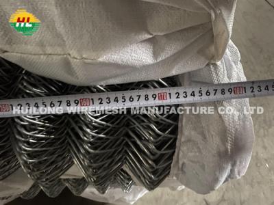China Diamond Mesh Hdg Chain Link Wire Fence 1.8mx75mm X 2.5mm 30m Roll for sale