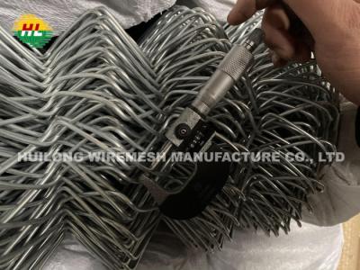 China 60x60mm 3.5mm Heavy Galvanized Chain Link Fence for Residential Use for sale