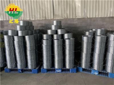 China Bto-22 Clipped Concertina Nato Razor Wire Garden Fence Galvanized Steel for sale