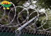 China Galvanized  Concertina Razor Barbed Wire Bto-22 960mm Diameter for sale