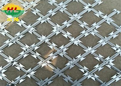 China Pvc Coated Diamond Mesh Blade 2.8mm Razor Wire Fence Security Barbed Wire for sale