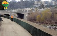 China 0.6m-2.7m Height Hesco Defensive Barriers Low Carbon Steel for sale