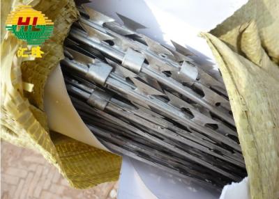 China Stainless Steel 304 Security Concertina Razor Barbed Wire 2mm For Fence for sale