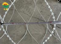 China 0.45mm Plate Hotdip Galvanized Border BTO-22 Concertina Razor Wire for sale