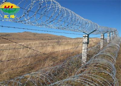 China Hot Dipped Galvanized BTO-18 Conertina Razor Wire For Border Security for sale